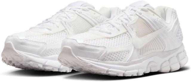 [ナイキ] ズーム ボメロ 5 SE [W Zoom Vomero 5 SE] ホワイト IB4397-100