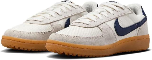 [ナイキ] フィールド ジェネラル [J FIELD GENERAL] ペールアイボリー/ガムイエロー/ミッドナイトネイビー IF0465-100