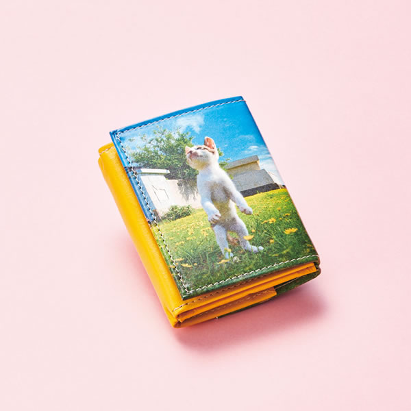 【送料無料】立ち猫　三つ折れコンパクト財布　ＴＷ２１５１　ＴＷ２１５１【ギフト館】