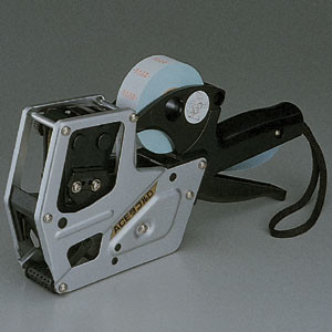 【送料無料♪】パイロンエースダブルD2段型 66DD 年月日/年月日(店舗用品/ピン・タグ付・プライス用品/ハンドラベラー)の通販はau ...