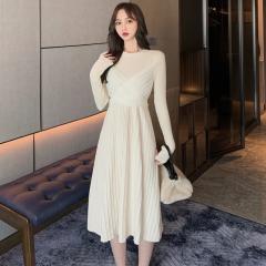 パーティードレス 刺繍 七分袖 透け感 タイト ボートネック花柄