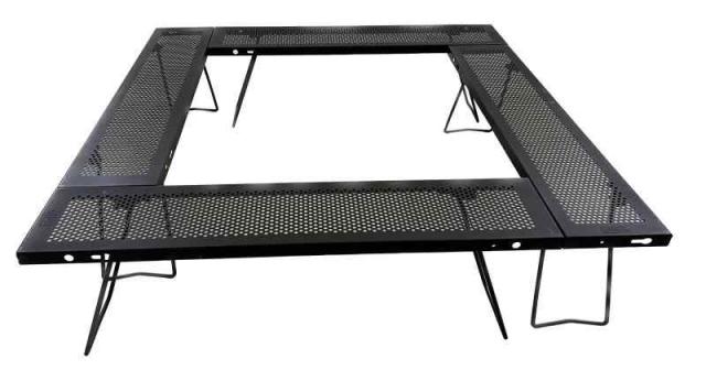 尾上製作所(ONOE) マルチファイアテーブルIII MT-8317-III [バーベキューコンロを囲んで使える 黒 専用バック付 連結ジョイント付属 バーベキューコンロ 焚火台 グループキャンプ BBQ]