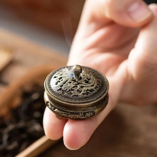 1PC レトロ opper 香炉十二星座バーナー真鍮香ホルダーカバー白檀香仏教家の装飾の通販はau PAY マーケット - dailyshop ...