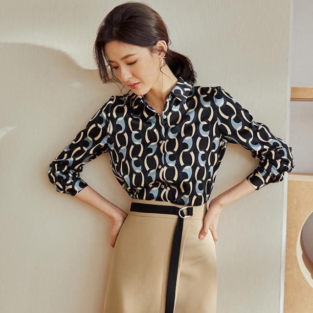 トップス ブラウス モノグラム 長袖 レディース 前開き スタンドカラー エレガント 上品 きれいめ 高級感 お洒落 オシャレ 春 秋 冬 オールシーズン ストレート Iライン 体型カバー カジュアル こなれ感 シック モダン ОL オフィス 通勤 仕事 オフィス 知的 20代 30代 40代