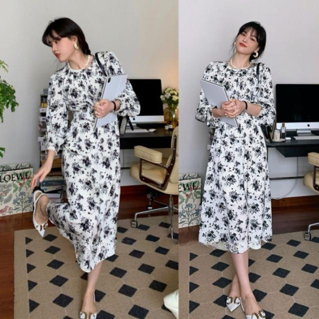 ワンピース レディース 花柄ワンピース フレアワンピース ミディワンピース XS S クリーミーアプリコット 花柄 フラワー フローラル 春 秋 長袖 パフスリーブ ミドル丈 ミドル ミディ丈 ミディ 膝丈 フレア Aライン ハイウエスト 脚長 美脚 体型カバー 着やせ スタイルアップ