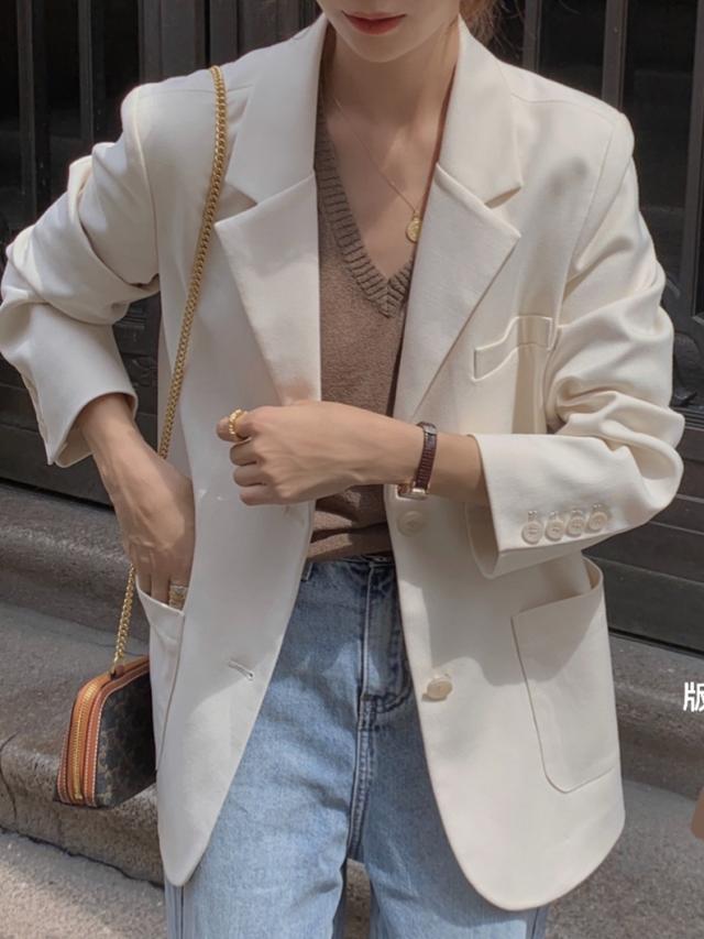 アウター レディース ジャケット ブレザー テーラードジャケット 袖あり 長袖 襟付き ボタン きれいめ シンプル 大人 上品 おしゃれ お洒落 かっこいい こなれ感 ラフ メンズライク マニッシュ ボーイッシュ フォーマル 抜け感 XL 無地 春 秋 20代 30代 40代 50代 60代 ママ