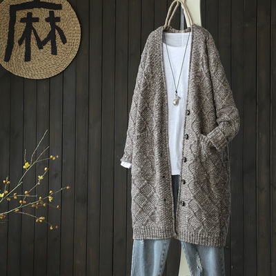 アウター レディース ニットカーディガン 長袖 ロング丈 ケーブルニット ドロップショルダー ポケット ボタン 前開き Vネック Iライン 大人可愛い カジュアル おしゃれ お洒落 かっこいい 大人女子 こなれ感 ラフ ルーズ 抜け感 ワンサイズ フリーサイズ ブラウン 茶色 紺