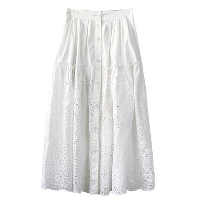 ロングスカート 刺繍デザイン ボタン 夏 春 秋 ロング スカート ボトムス ホワイト 白 かわいい 大人可愛い きれいめ シンプル カジュアル 大人 上品 おしゃれ お洒落 かっこいい レトロ アジアン エスニック エキゾチック 大人可愛い 大人女子 こなれ感 ラフ キュート
