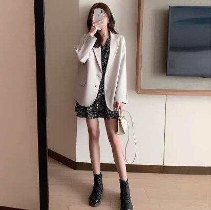 スーツワンピ アウター ワンピース セットアップ ジャケット ミニスカート ミニ丈 袖あり 七分袖 長袖 Vネック Aライン 上下セット 2点セット ツーピース 大人可愛い きれいめ 上品 大人女子 こなれ感 ラブリー ガーリー 抜け感 花柄 フラワー 春 秋 謝恩会 10代 20代 30代