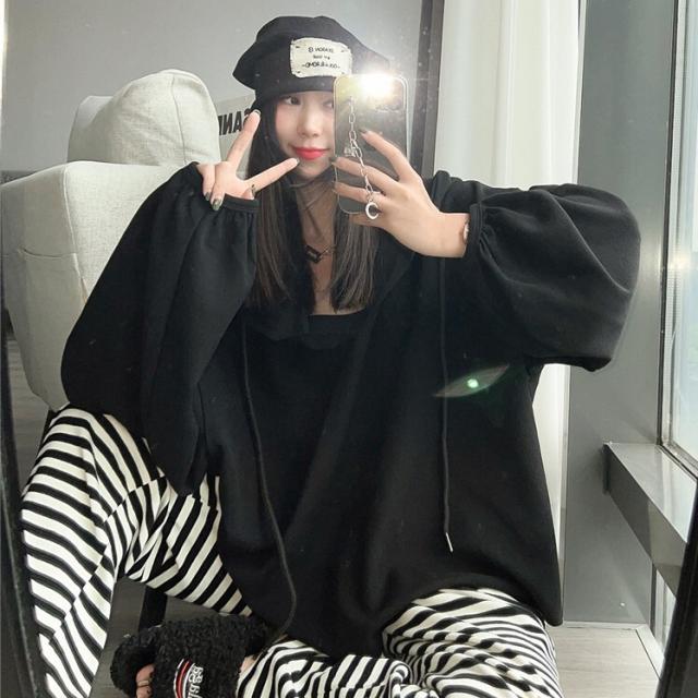 フード付きセーター トップス セーター プルオーバー パーカー フーディー 長袖 パフスリーブ バブルスリーブ 襟なし フード付き かわいい 大人可愛い シンプル カジュアル おしゃれ お洒落 スポーティー ルーズ 無地 春 秋 10代 20代 30代 レディース 女性用 通勤 学生 通学