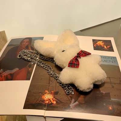 バッグ レディースバッグ ショルダーバッグ 斜めがけバッグ ミニバッグ 小バッグ 機能性 斜めがけ 斜め掛け 肩がけ 肩掛け コンパクト 柔らかい 背面ファスナー かわいい きれいめ カジュアル 大人 おしゃれ お洒落 大人可愛い 大人女子 こなれ感 ラフ ラブリー キュート