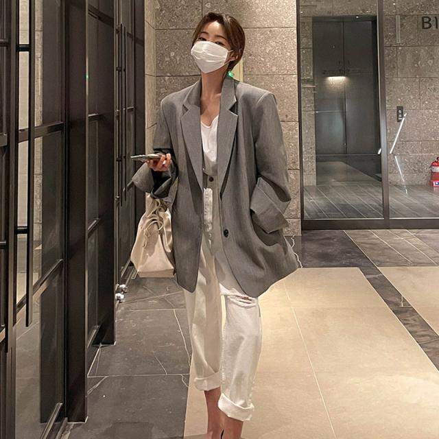 ジャケット スーツ ショート丈 袖あり 長袖 襟付き ワイド きれいめ シンプル カジュアル 大人 上品 お洒落 かっこいい 大人女子 こなれ感 ラフ メンズライク マニッシュ ボーイッシュ ルーズ クール 無地 春 秋 10代 20代 30代 40代 レディース 女性用 ママ オフィス OL 通勤