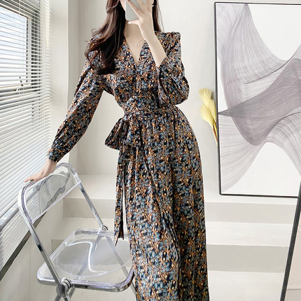 秋 ハイエンド ロングスカート ワンピース デート プルオーバー ロングスカート ワンピドレス ロング丈 袖あり 長袖 Vネック 襟なし スリム Aライン レギュラー ふわふわ ハイウエスト 異素材MIX きれいめ カジュアル 上品 お洒落 かっこいい レトロ 大人女子 キュート モダン