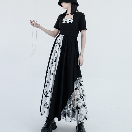 個性的 ワンピース レース使いワンピース ロング マキシ フレア 半袖 Aライン フレアスカート 大人可愛い シンプル カジュアル おしゃれ 大人女子 セクシー こなれ感 ラフ ルーズ 主役級 存在感 無地 春 夏 秋 10代 20代 30代 40代 50代 60代 レディース 女性用 デート