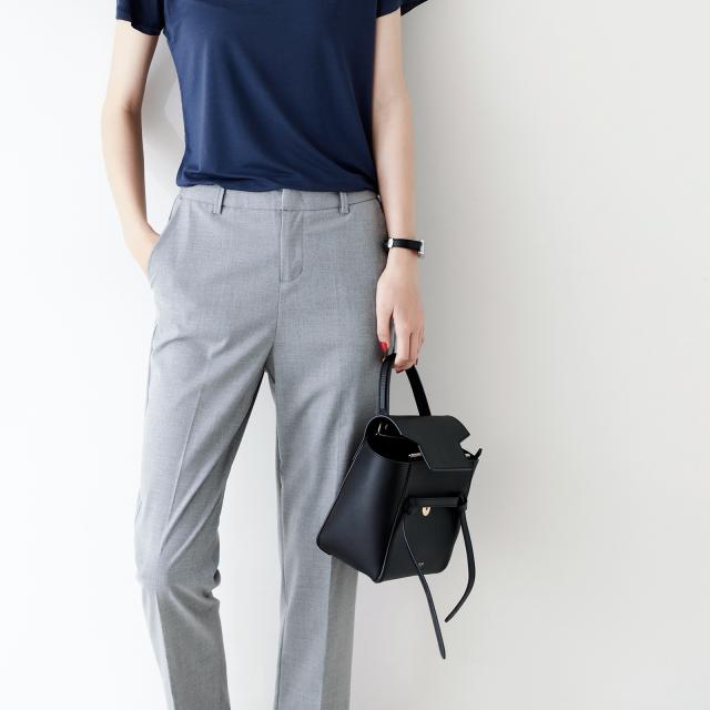 センタープレス ボトムス 細見 レディース タイト スリム 細見え 脚長 美脚 裾スリット ボトムス パンツ ズボン ロング丈 長ズボン スキニーパンツ レギンスパンツ 無地 シンプル カジュアル きれいめ セクシー オシャレ お洒落 10代 20代 30代 40代 50代 60代 シンプル