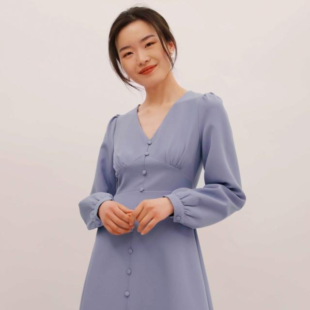 ワンピドレス ミモレ丈 長袖 Vネック スリム タイト 細身 Aライン 大人可愛い きれいめ シンプル 上品 ガーリー エレガント フォーマル 無地 オールシーズン デート お出かけ 休日 ホテル ブルー グリーン ピンク ライトブルー