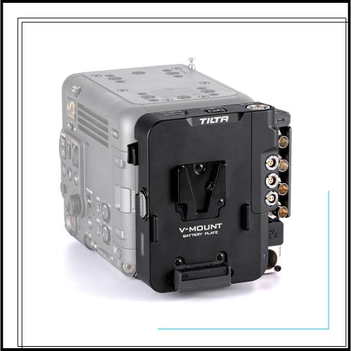 TILTA ソニーBURANO対応バッテリープレート、電源出力はPタップ、3ピンフィッシャー、2ピンフィッシャー、USB-Cを含む - Vマウント ESR-T