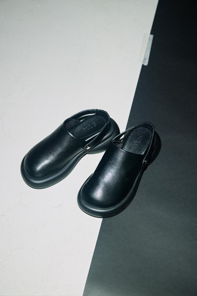 【PLUS】ボリュームソールバックストラップサボ WOMENSレディース