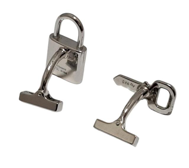 ルイヴィトン ブトンドゥ マンシェット エ クレ カフス カギ カデナ