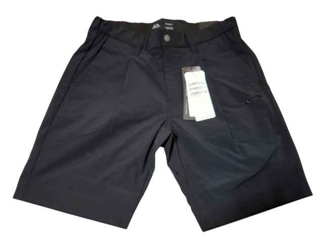 未使用 タグ付き オークリー Oakley　速乾　JPN Lサイズ ショーツ　ブラック ウエスト 79-84 ショートパンツ メンズ 短パン　【中古】