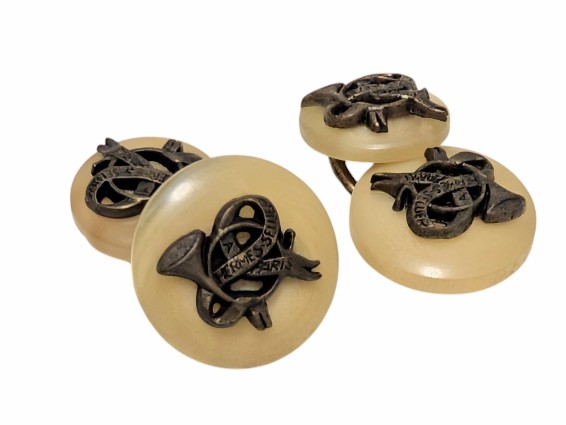 新品同様 エルメス カフス カフスボタン ホーン ラッパ カフリンクス メンズ 紳士用 ビジネス フォーマル ベージュ GP ゴールド金具 HERM