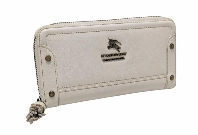 バーバリー ブルーレーベル 長財布 ラウンドファスナー ホワイト ジップアラウンド タッセル付き レザー BURBERRY BLUE LABEL 【中古】