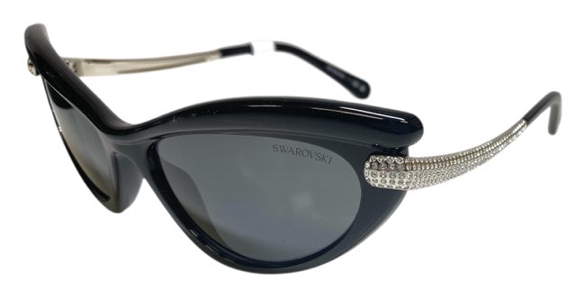 未使用 スワロフスキー サングラス キャットアイ キャッツアイシェイプ SK6038 クリスタル　ブラック　黒 ストーン SWAROVSKI 石　ライン