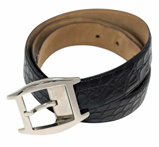 カルティエ トーチュ ベルト アリゲーターレザー ブラックメンズ シルバーバックル 鰐革  マットブラック 艶消し 黒 紳士用 ワニ革 Carti