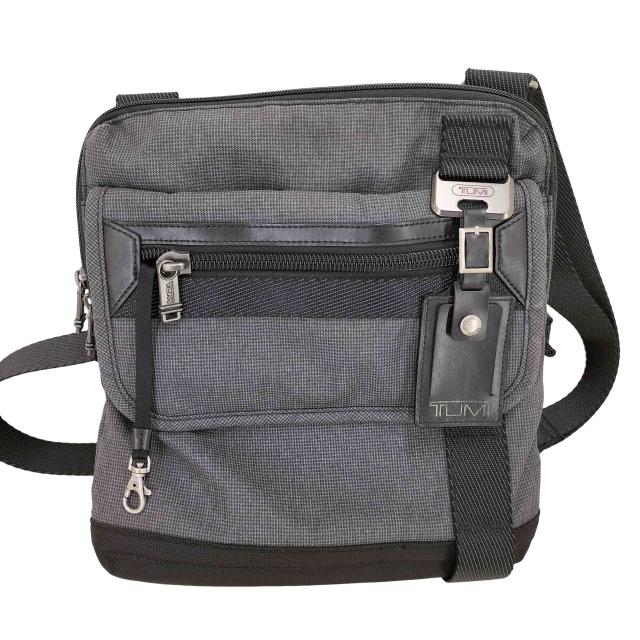 TUMI(トゥミ) eastern flap クロスボディバッグ メンズ 表記無 【中古】【ブランド古着バズストア】