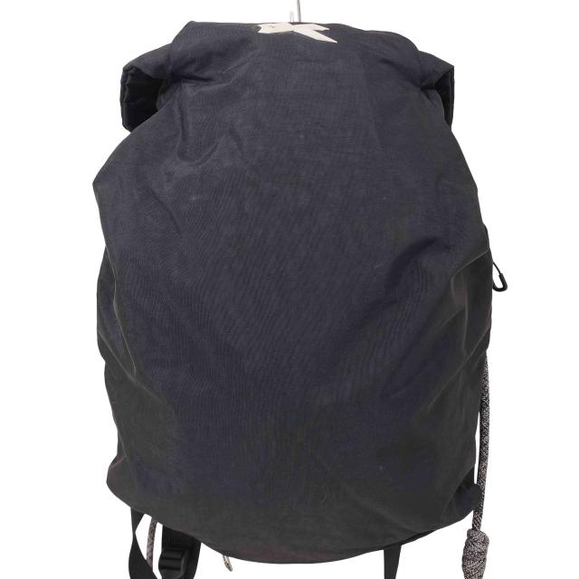USED古着(ユーズドフルギ) NIID VIA Backpack 28L ナイロン バックパック メンズ 表記無 【中古】【ブランド古着バズストア】