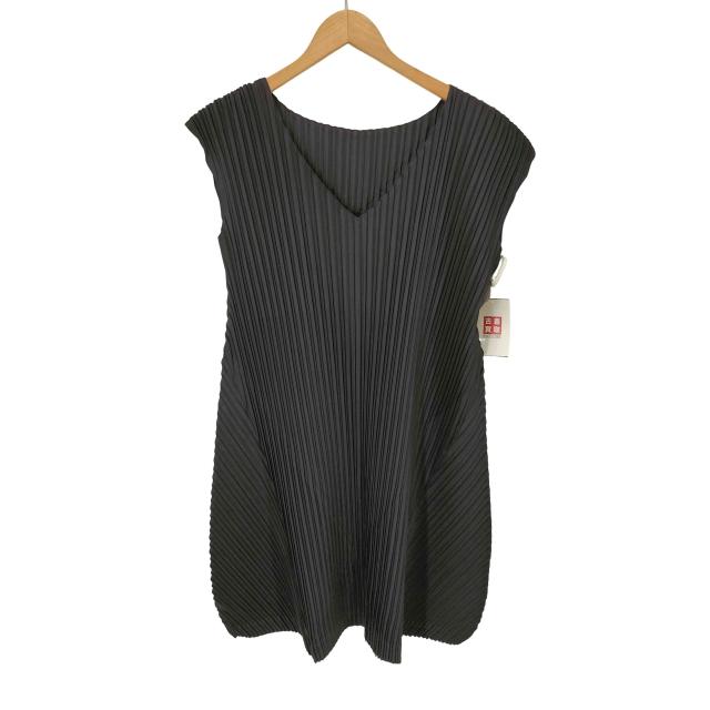 PLEATS PLEASE ISSEY MIYAKE(プリーツプリーズイッセイミヤケ) vネック ノースリーブワンピース レディース JPN：4 【中古】【ブランド古着バズストア】