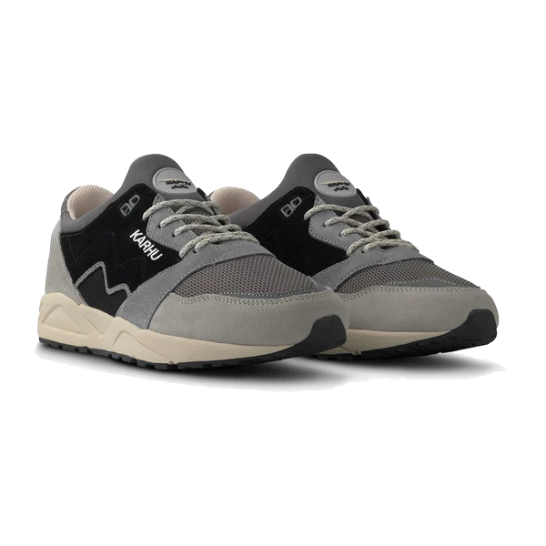 KARHU カルフ 【ユニセックス】アリア95 【ドーンブルー/ジェットブラック】【US10/27.5-28.0cm】 KH803122 スニーカー KARHU カルフ 【ユニセックス】アリア95 【ドーンブルー/ジェット