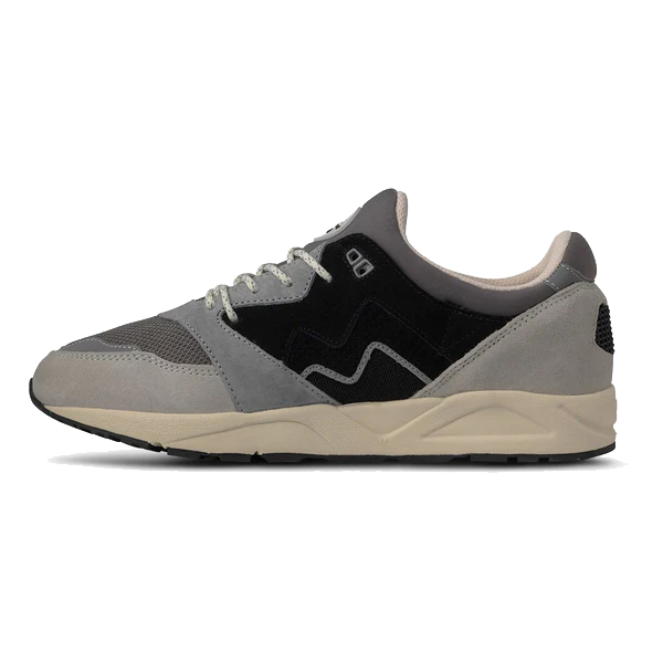 KARHU カルフ 【ユニセックス】アリア95 【ドーンブルー/ジェット