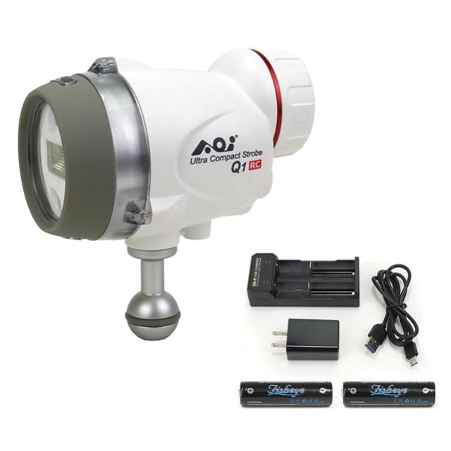 AOI エーオーアイ 30600 AOI-UCS-Q2-RC-WHT(ホワイト) ウルトラコンパクトストロボ RC+バッテリー・チャージャーセット