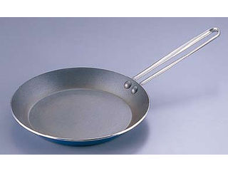 Total Kitchen Goods 【TKG】IHオムレツパン 22cmの通販はau PAY マーケット - ムラウチドットコム | au PAY マーケット－通販サイト