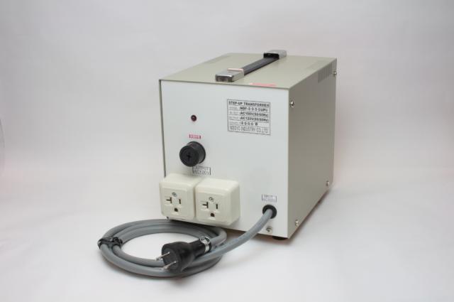 日章工業 NDF-3000UPU　ホワイト／シルバー 据置型アップ変圧器 NDF3000UPU