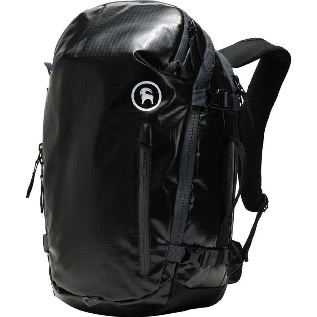 (取寄) バックカントリー ディスティネーション 30L バックパック Backcountry Destination 30L Backpack Black/Black