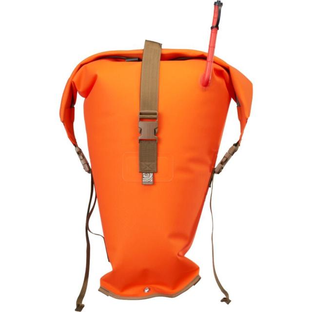 (取寄) ウォーターシェド サーモン 23L ドライ バッグ Watershed Salmon 23L Dry Bag Safety Orange