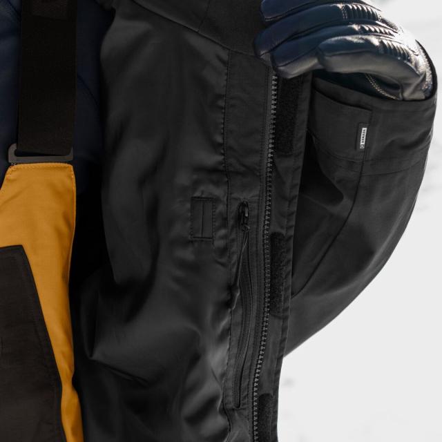 取寄) アルマダ レディース エルヴィ 2l シェル ジャケット