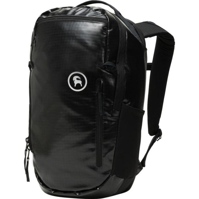 (取寄) バックカントリー ディスティネーション 20L バックパック Backcountry Destination 20L Backpack Black/Black
