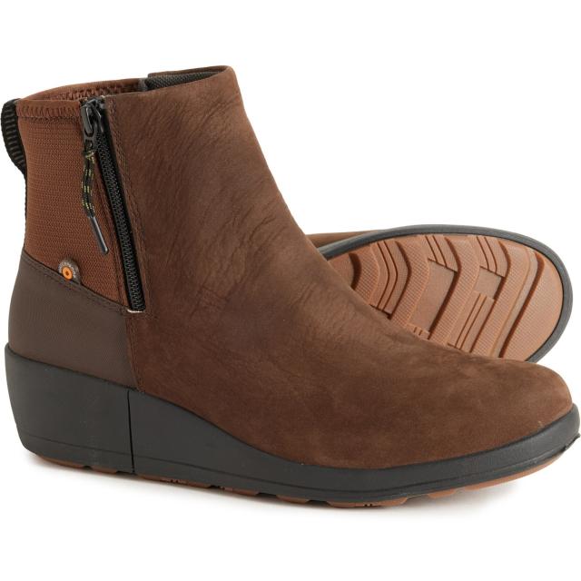 (取寄) ボグスフットウェア レディース ビスタ ラギッド ジップ ウェッジ ブーティ Bogs Footwear women Vista Rugged Zip Wedge Booties (For Women)  Brown
