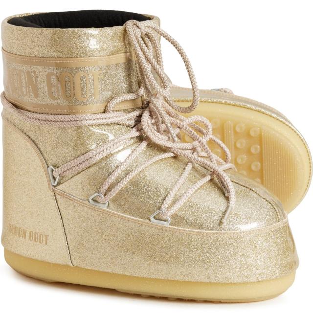 (取寄) レディース メイド イン ヨーロッパ アイコン ロウ グリッター ブーツ MOON BOOTS women Made in Europe Icon Low Glitter Boots (For Women)  Gold