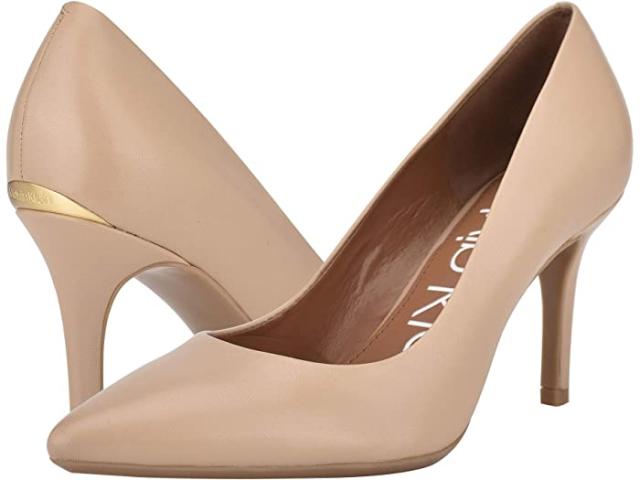 (取寄) カルバンクライン レディース ゲイル ポンプ   women  Gayle Pump Desert Sand 2