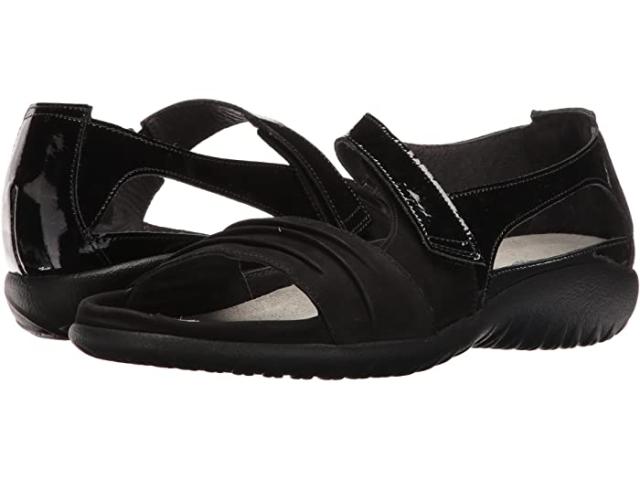 (取寄) ナオト レディース パパキ Naot women  Papaki Black Patent Leather/Black Velvet Nubuck