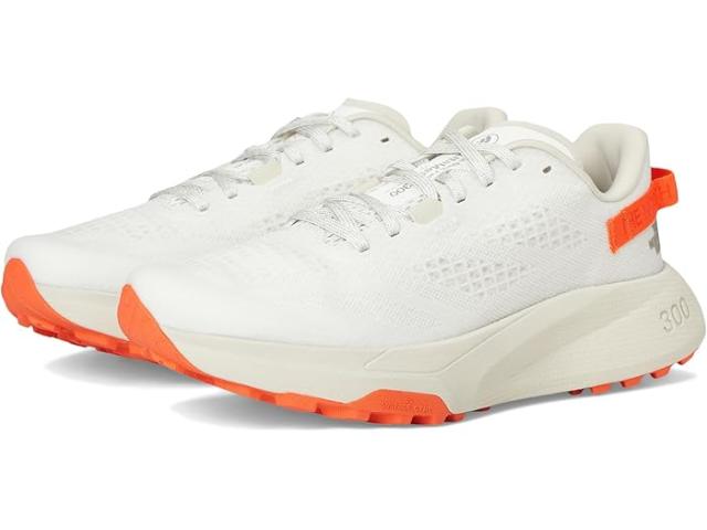 (取寄) ノースフェイス レディース アルタメサ 300 The North Face women Altamesa 300 White Ash/Calacatta