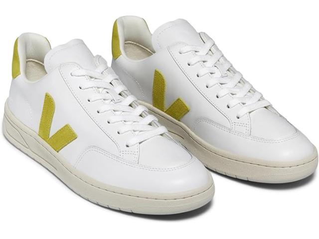 (取寄) ヴェジャ メンズ V-12 VEJA men VEJA V-12 Extra White/Liquor