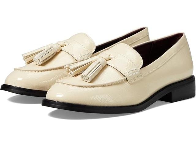 (取寄) フランコ サルト レディース キャロリン スリッポン タッセル ローファーズ Franco Sarto women Carolynn Slip-On Tassel Loafers Putty White