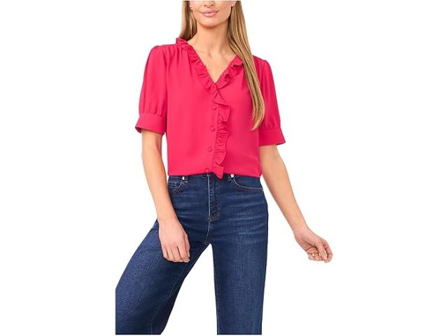 (取寄) シーシー レディース ショート パフ スリーブ ボタン ダウン ラッフルド トップ CeCe women Short Puff Sleeve Button Down Ruffled Top Ruby Blush