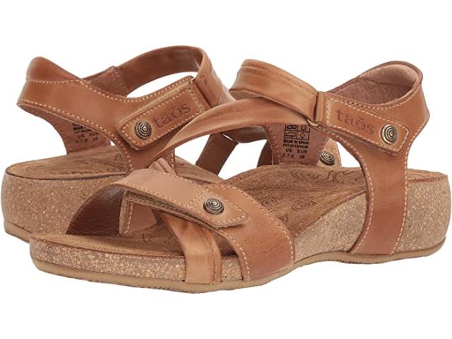 (取寄) タオス フットウェア レディース ユニバース Taos Footwear women  Universe Camel