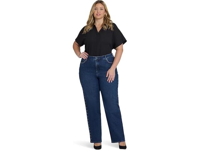 (取寄) エヌワイディージェイ レディース プラス サイズ ブルック ルーズ ラインストーン ジーンズ イン ルーブル サファイア NYDJ women Plus Size Brooke Loose Rhinestone Jeans in Louvre Sapphire Louvre Sapphire